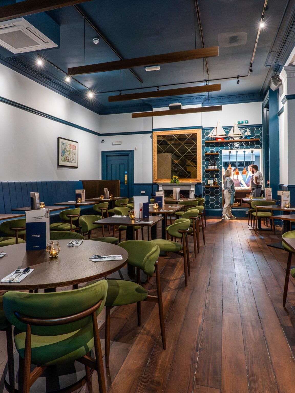 Bar - Barnacle Restaurant & Bar